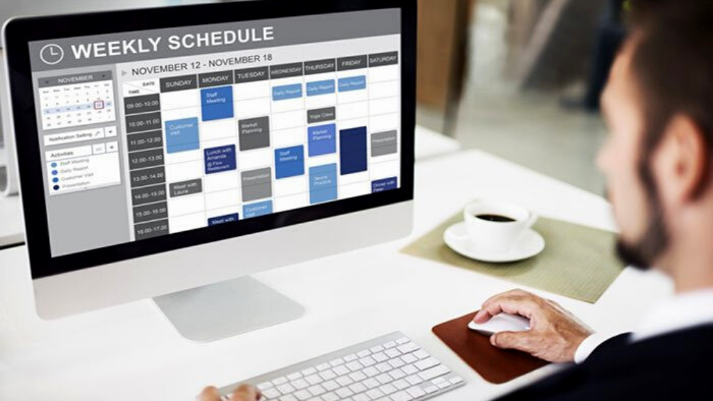 Flexible Work Arrangements :6 Examples To Boost Productivity