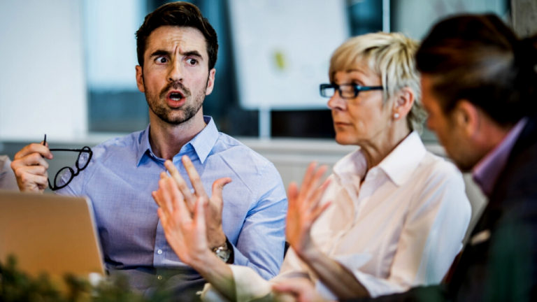 05 Ways To Beat Employee s Unethical Behavior In The Workplace 05-ways-to-beat-employee-s-unethical-behavior-in-the-workplace